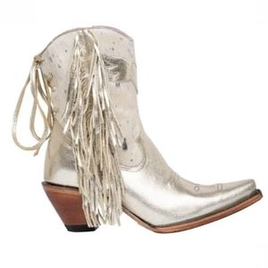 Junk Gypsy | Shoes | Junk Gypsy Spirit Animal Shortie | Poshmark
